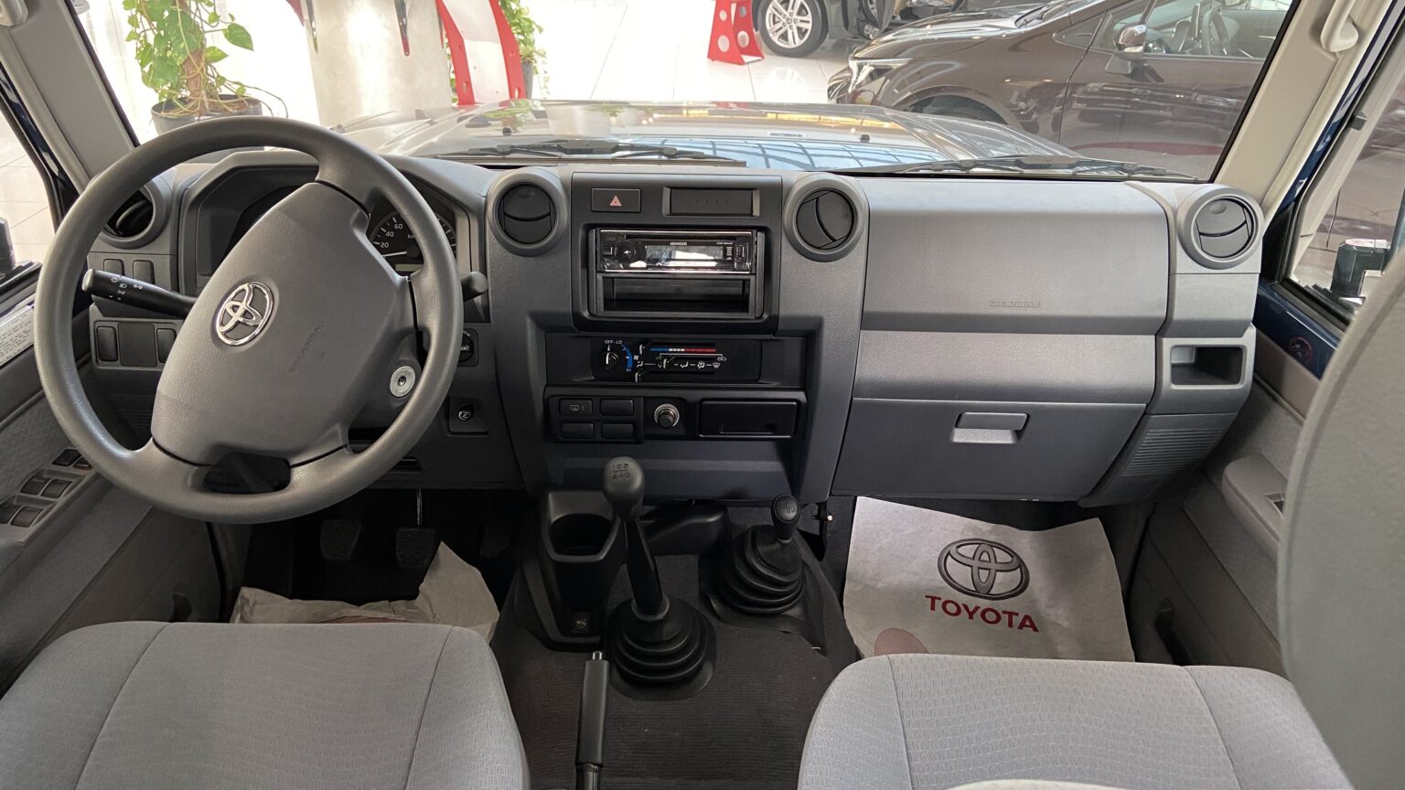 LC 76 | TOYOTA TUNISIE